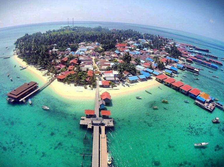 Wisata Derawan Berau, Daftar Destinasi hingga Akses Transportasi, Cek ...
