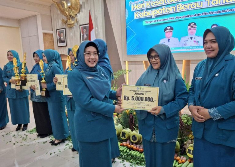 Lestarikan Rasa, PKK Batu Putih Menang Lomba Ancur Paddas Tingkat ...